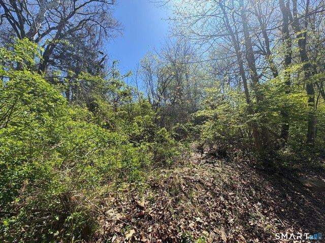 96 Northford Rd, Wallingford, CT 06492