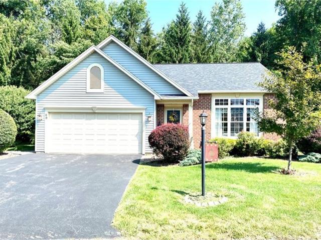 96 Parliament Cir, Rochester, NY 14616