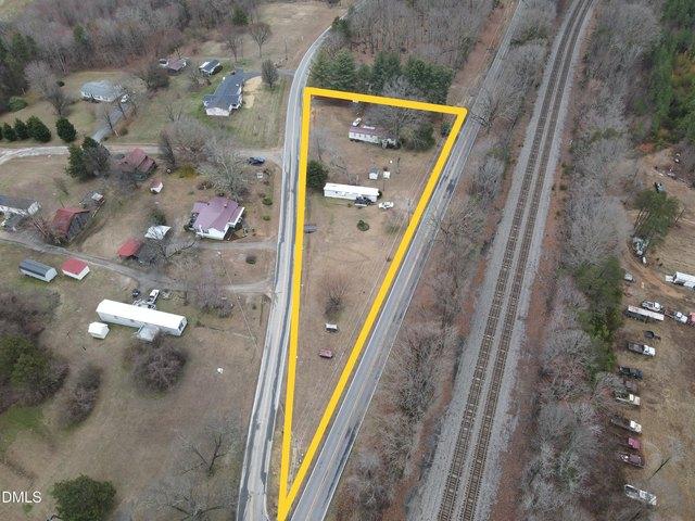 96 Pelham Loop Rd, Pelham, NC 27311