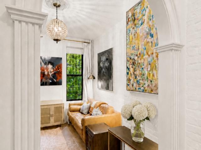 96 Perry Street, New York, NY