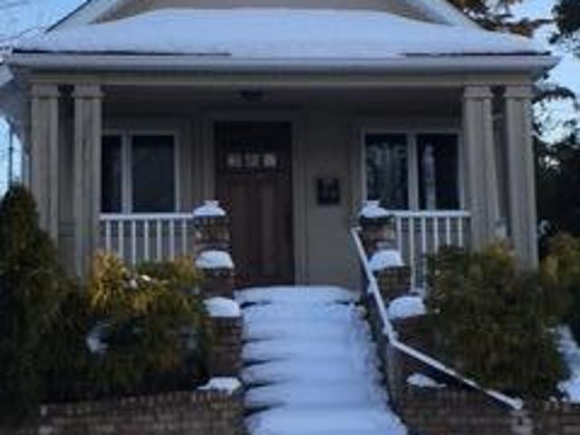 96 Poplar Ave, Deal, NJ 07723 | MLS #22606 | Compass