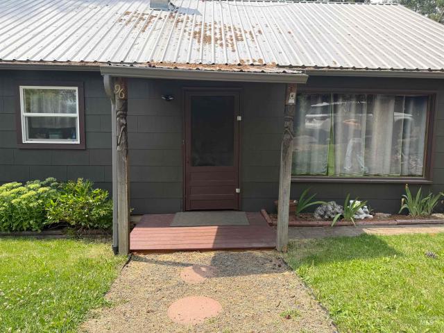 96 Rocky Point Upper Rd