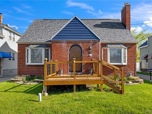 96 Straley Avenue