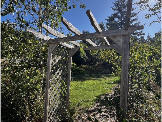 97040 Henderson Rd, Brookings, OR 97415 | MLS #747519