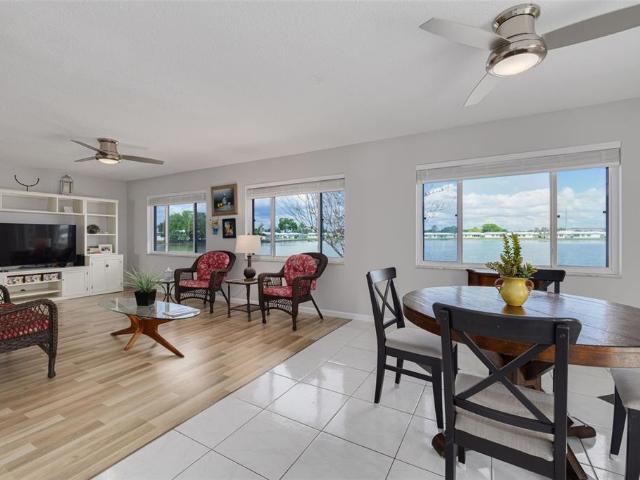 9705 Mainlands Blvd W, Pinellas Park, FL 33782 | MLS #TB8458