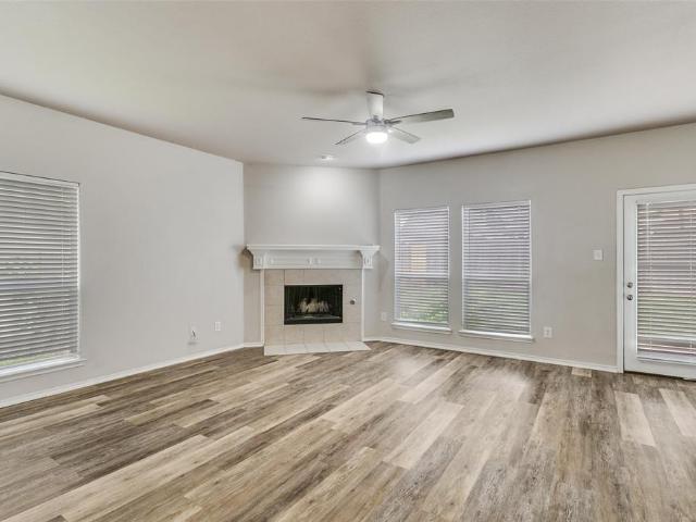 9705 Hedge Bell Dr, McKinney, TX 75072 | MLS #21232