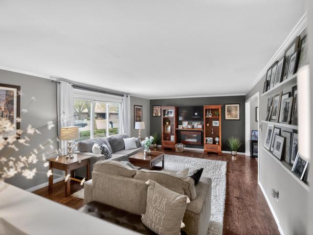 9705 S Veronica Dr
