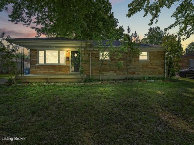 9705 Titan Dr, Louisville, KY 40229
