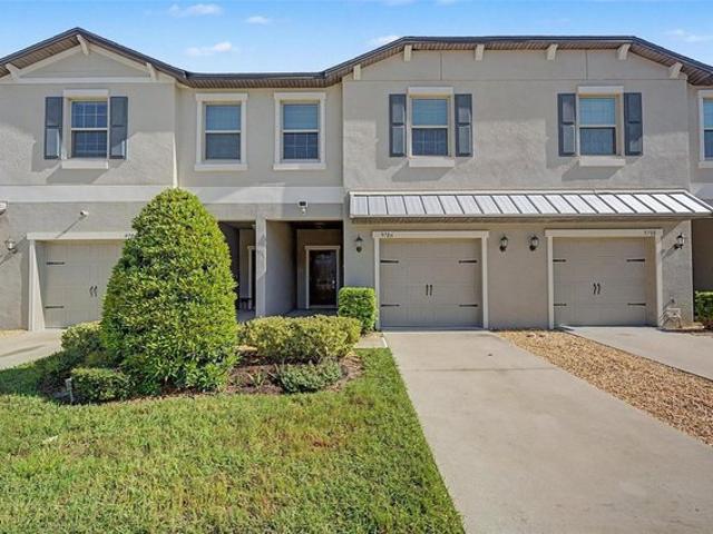 9706 Pembrooke Pines Dr, Sun City Center, FL 33573