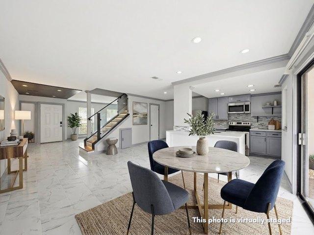 9706 Westview Dr Unit 3, Houston, TX 77055