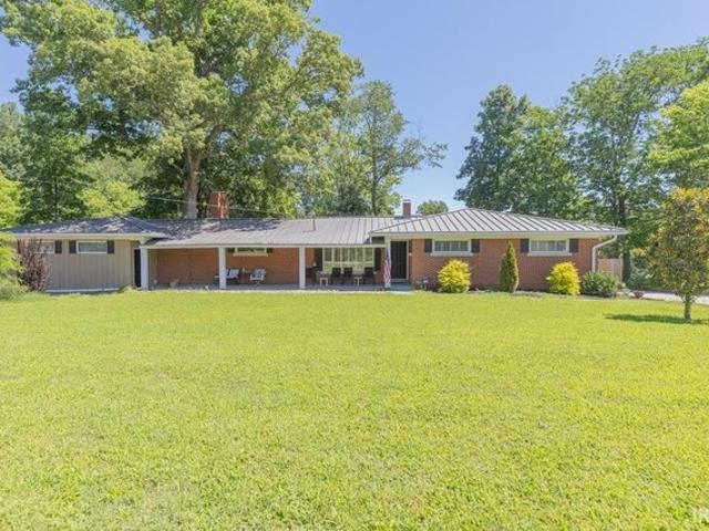 9707 Denzer Rd, Evansville, IN 47720