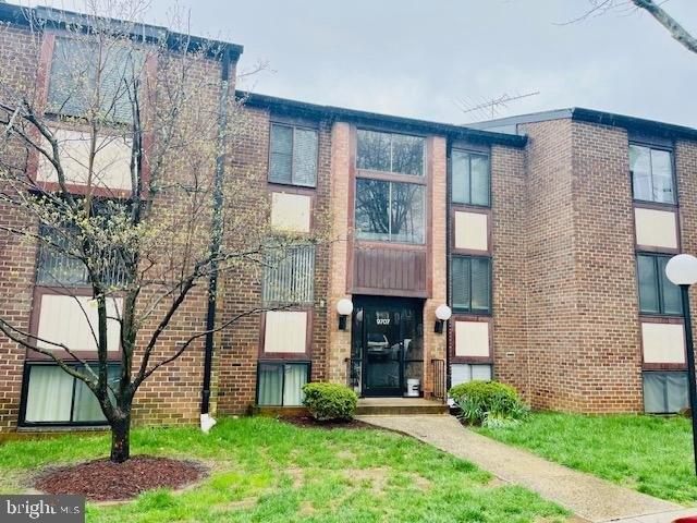 9707 Kings Crown Ct Apt 101, Fairfax, VA 22031