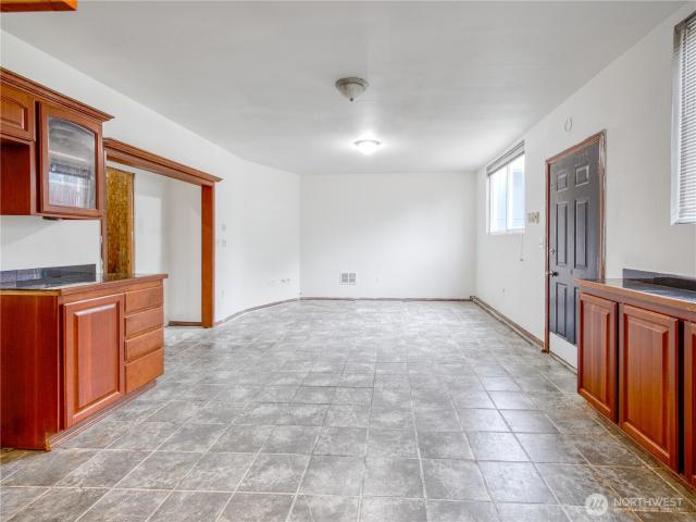 9707 th St Ct E, Puyallup, WA 98375 | MLS #2464