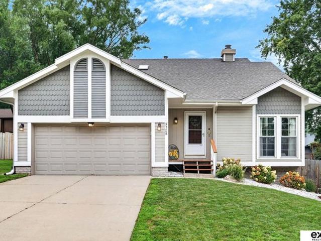 9708 S 21st Ave, Bellevue, NE 68123