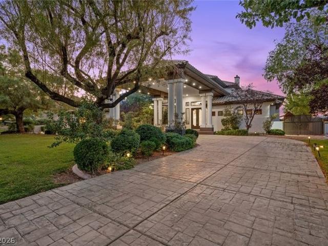 9708 Winter Palace Dr, Las Vegas, NV 89145
