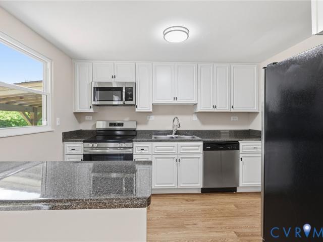 9709 Laurel Pine Drive