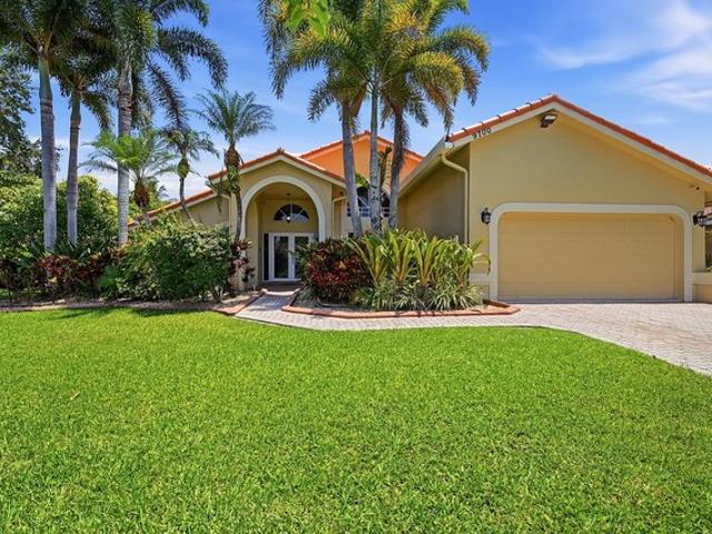 9700 NW 48th Dr, Coral Springs, FL 33076