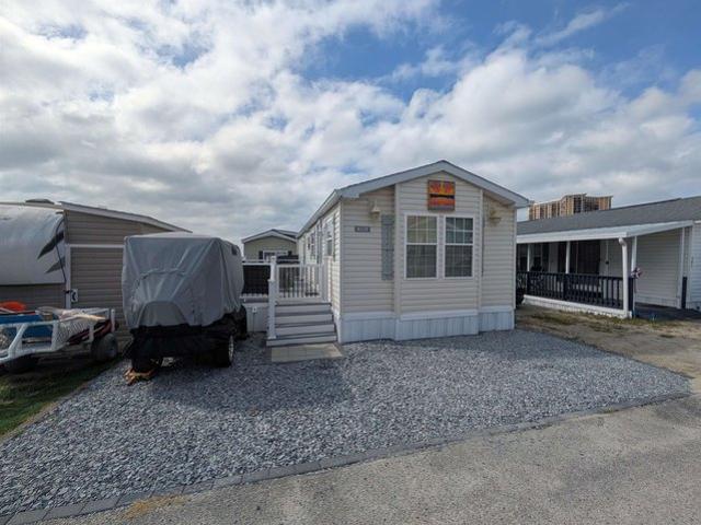 9700 Kings Rd, Myrtle Beach, SC 29572