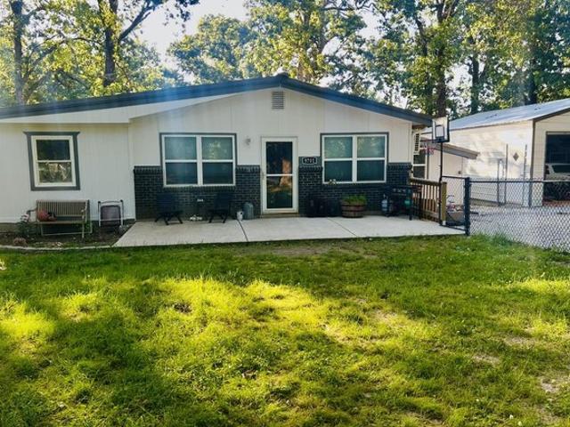 9701 Kingston Ln, Neosho, MO 64850