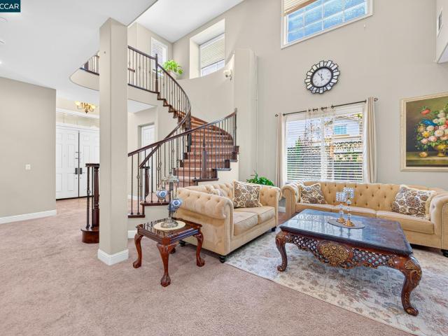 9701 Sara Ann Ct