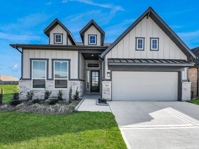 9703 Cathedral Ln, Manvel, TX 77578