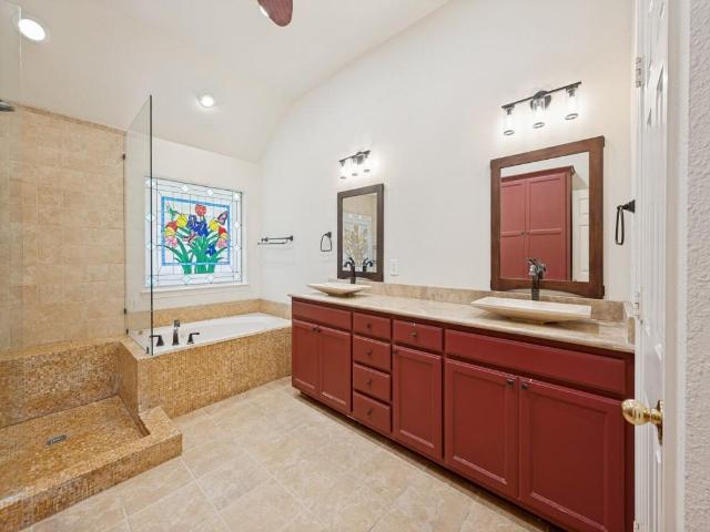 9703 Raven Ln, Irving, TX 75063 | MLS #21316