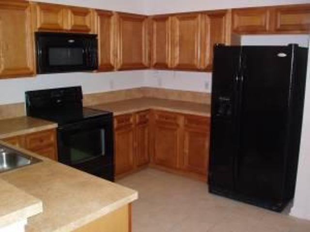 $970 / 3br 1157ft² Ground Floor Condo Woods of Ortega map
