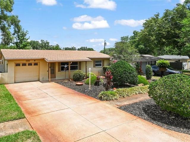 970 8th Ave NE, Largo, FL 33770