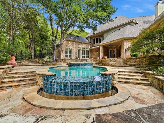970 Crystal Cv, Oak Point, TX 75068