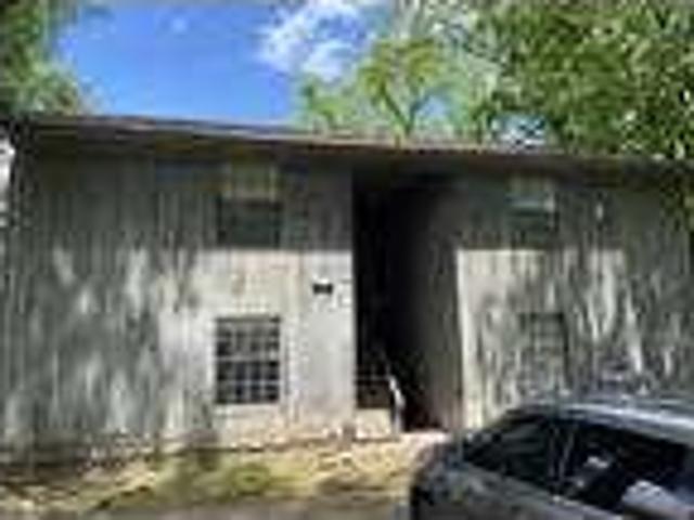 970 E Tickle St Apt 1