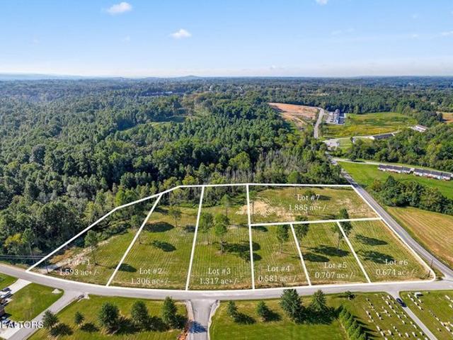 970 Kinniard Rd, Cookeville, TN 38501
