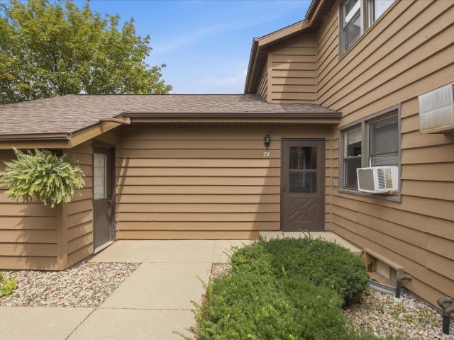 970 MANOR Drive