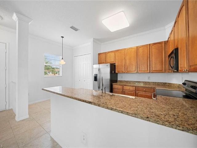 970 Peggy Cir, Unit 604, Naples, FL 34113 | MLS #226016