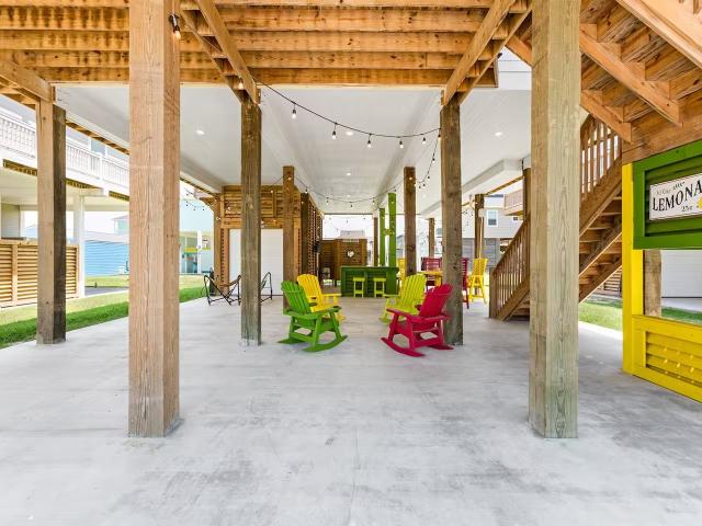 970 Pelican Lane