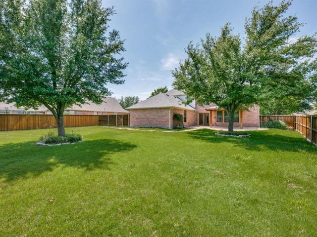 9714 October Glory Lane