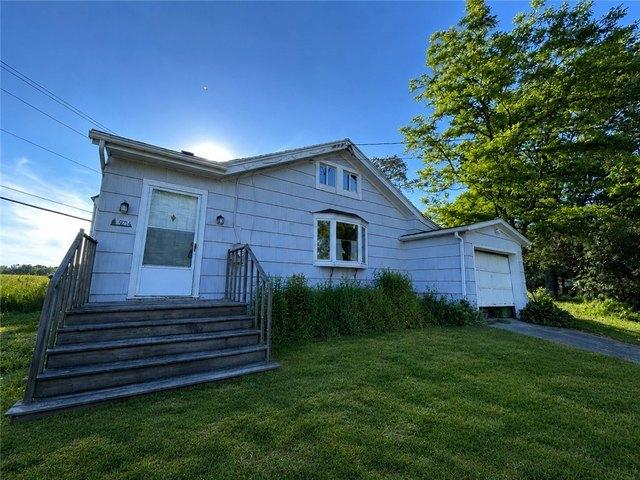 9714 Fargo Rd, East Bethany, NY 14054