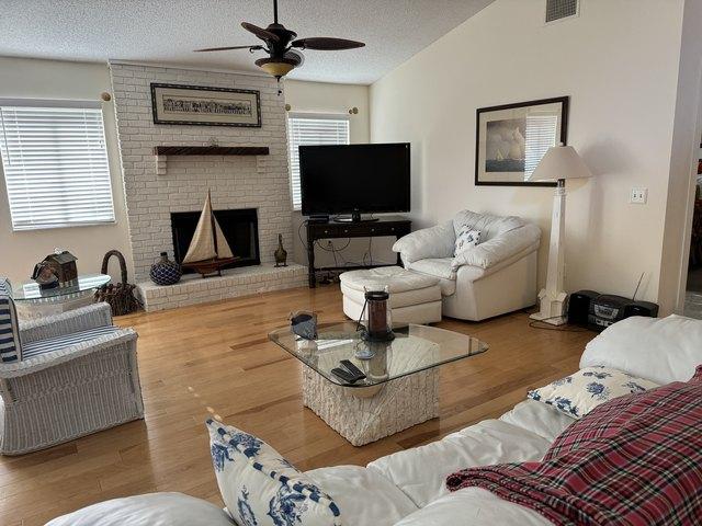 9715 N Marina Dr, Sebastian, FL 32958
