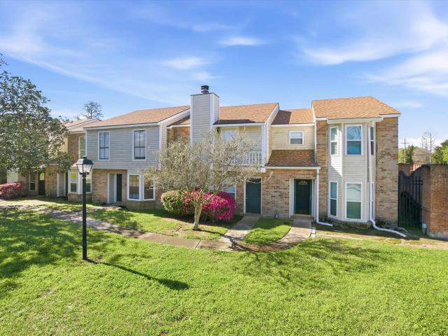 9715 Siegen Ln, Baton Rouge, LA 70810 | MLS #BR2026004 | Compass