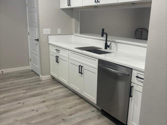 9715 Woodland Hls