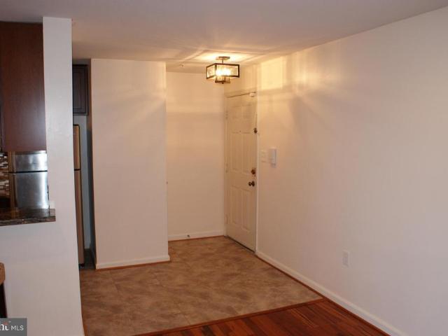 9716 Lake Pointe Court # 203