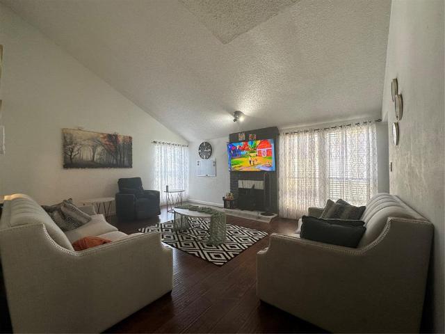 9717 Summerwood Cir, Dallas, TX 75243 | MLS #21229 | Compass