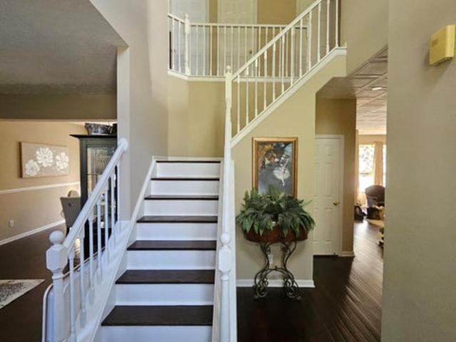 9718 Cherbourg Drive