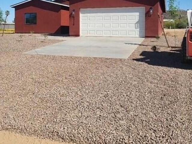 9718 E El Paso St, Mesa, AZ 85207