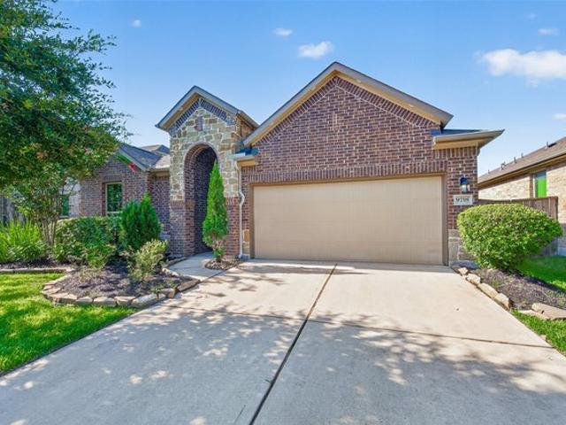 9718 Justin Ridge Ln, Humble, TX 77396