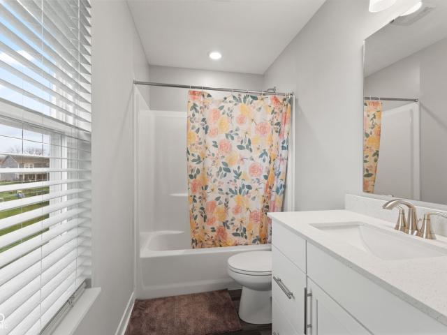9719 Cimmaron Ave, McCordsville, IN 46055 | MLS #22085