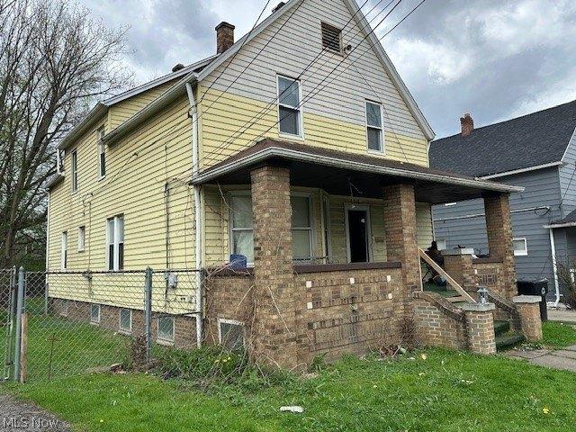 9710 Aetna Rd, Cleveland, OH 44105