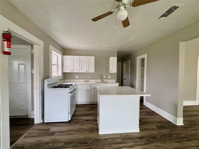 9710 Casa Loma Drive