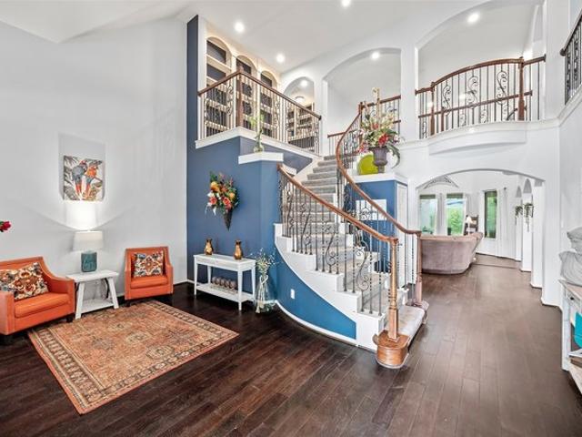 9710 Victoria Rose Ln, Humble, TX 77396