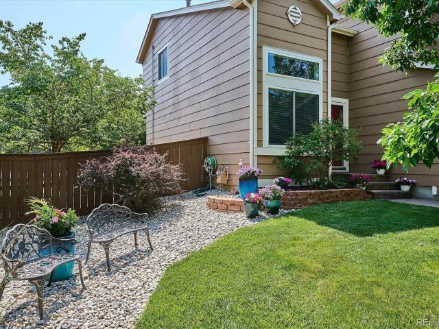 9711 Moss Rose Circle