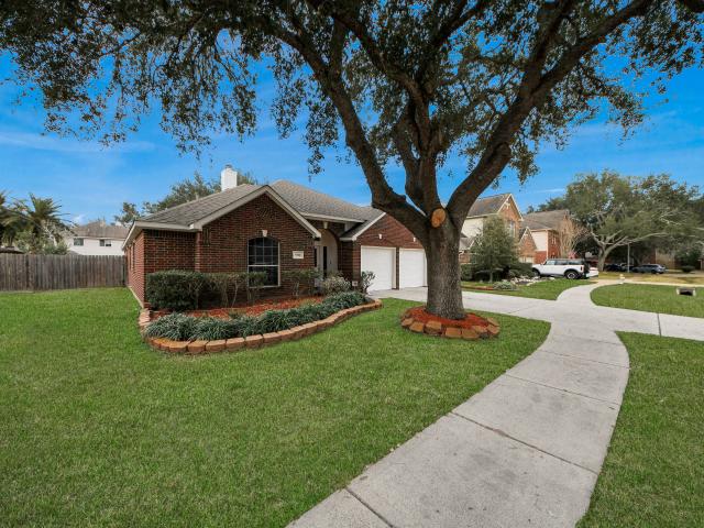 9711 Andrews Lane